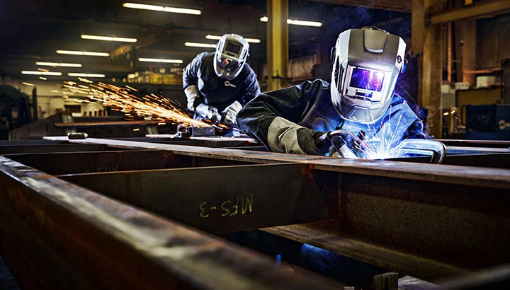 Next Generation Welding Helmets Offer Benefits for Operator Comfort and ...